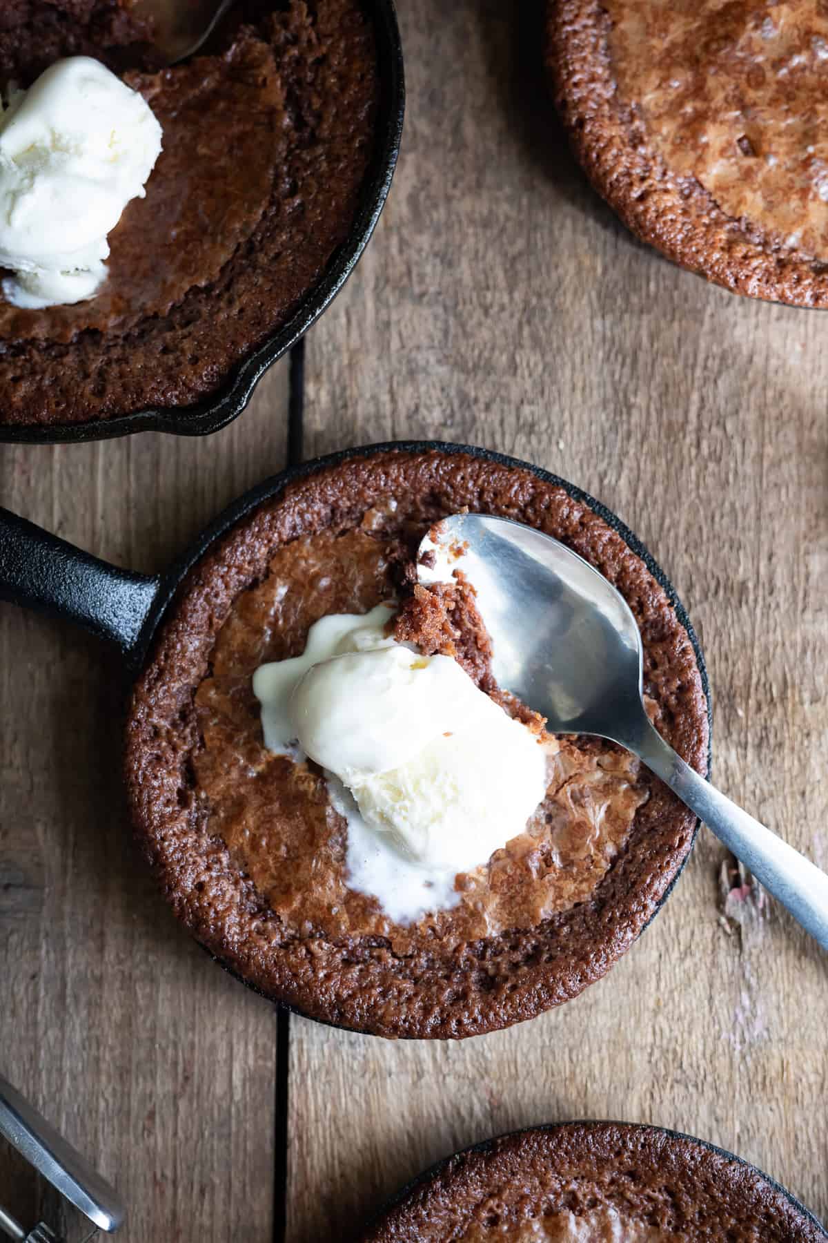 Chewy and Fudgy Toffee Brownies - Savory Spicerack